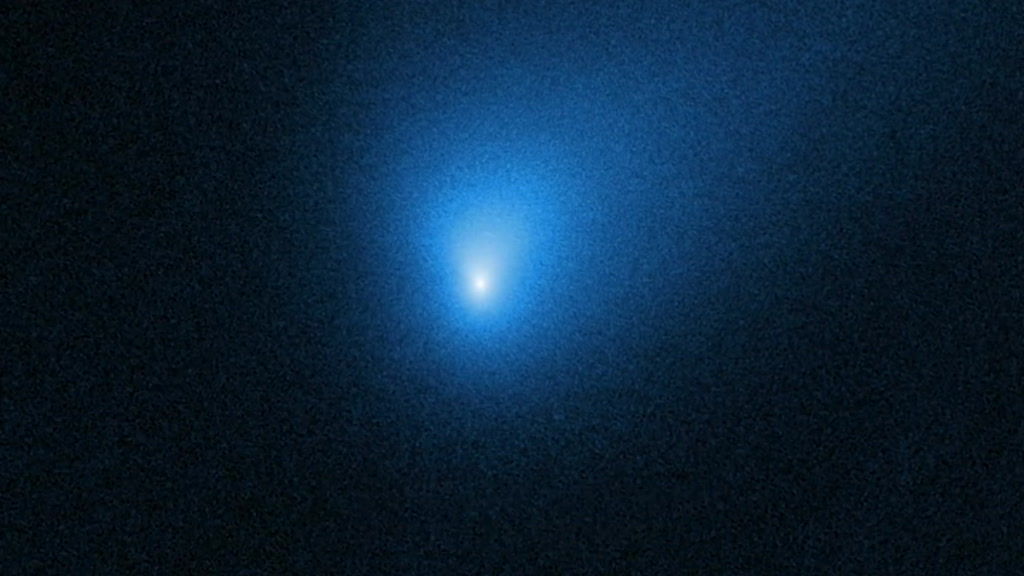 Hubble captures images of interstellar comet (Courtesy: NASA) - ABC News