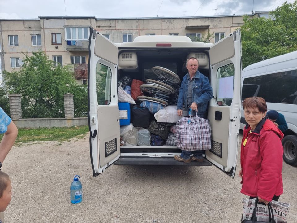 Tasmanians support Ukrainians in 'life-threatening' winter with much ...