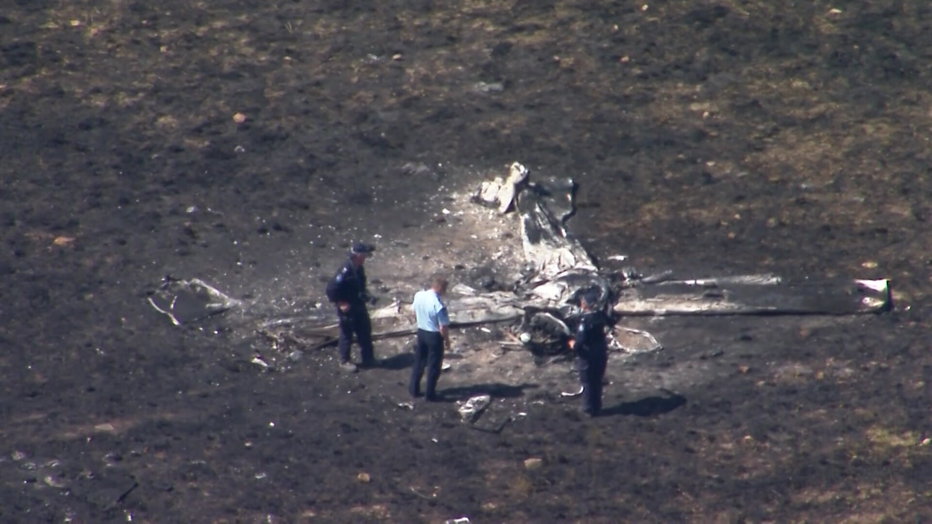 Pilot dies as emergency services called to light plane crash at ...