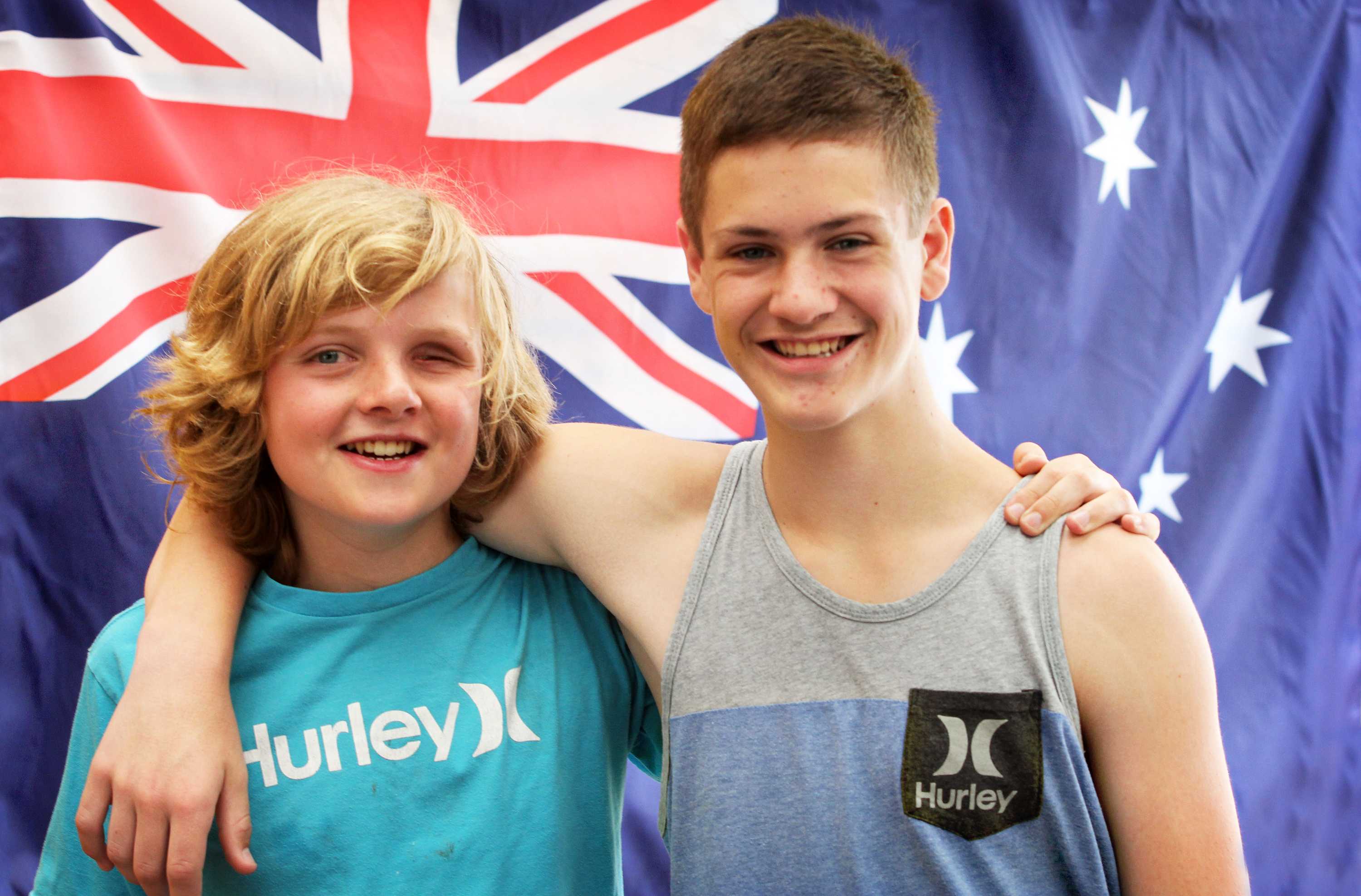 Josh and Toby: Mateship rewards Mount Gambier teenager - ABC News