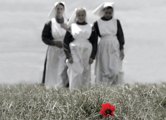 The Girls in Grey bring the nurses of Gallipoli to the stage - ABC ...