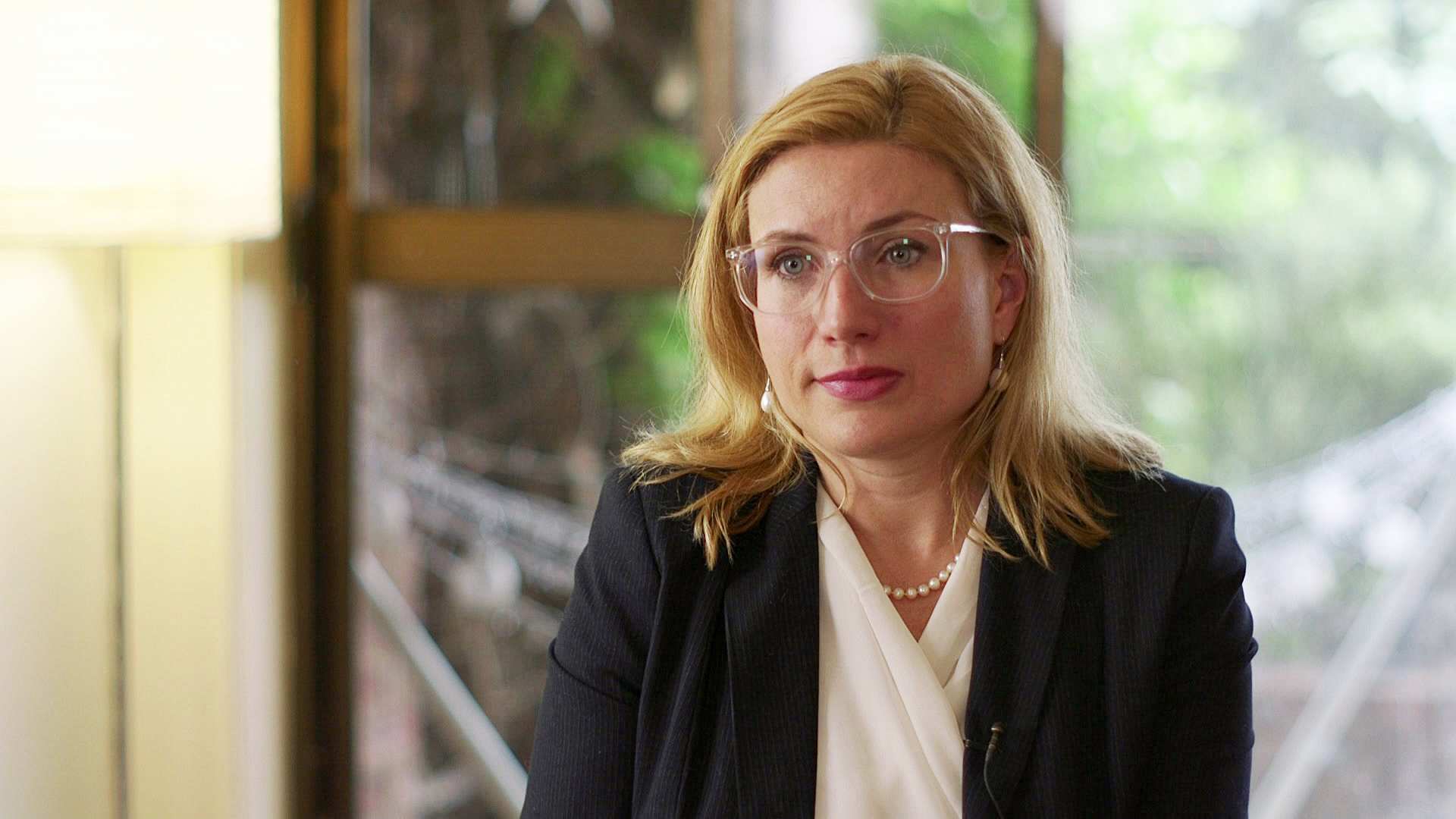 Doctor says she was assaulted by police while trying to assist injured ...