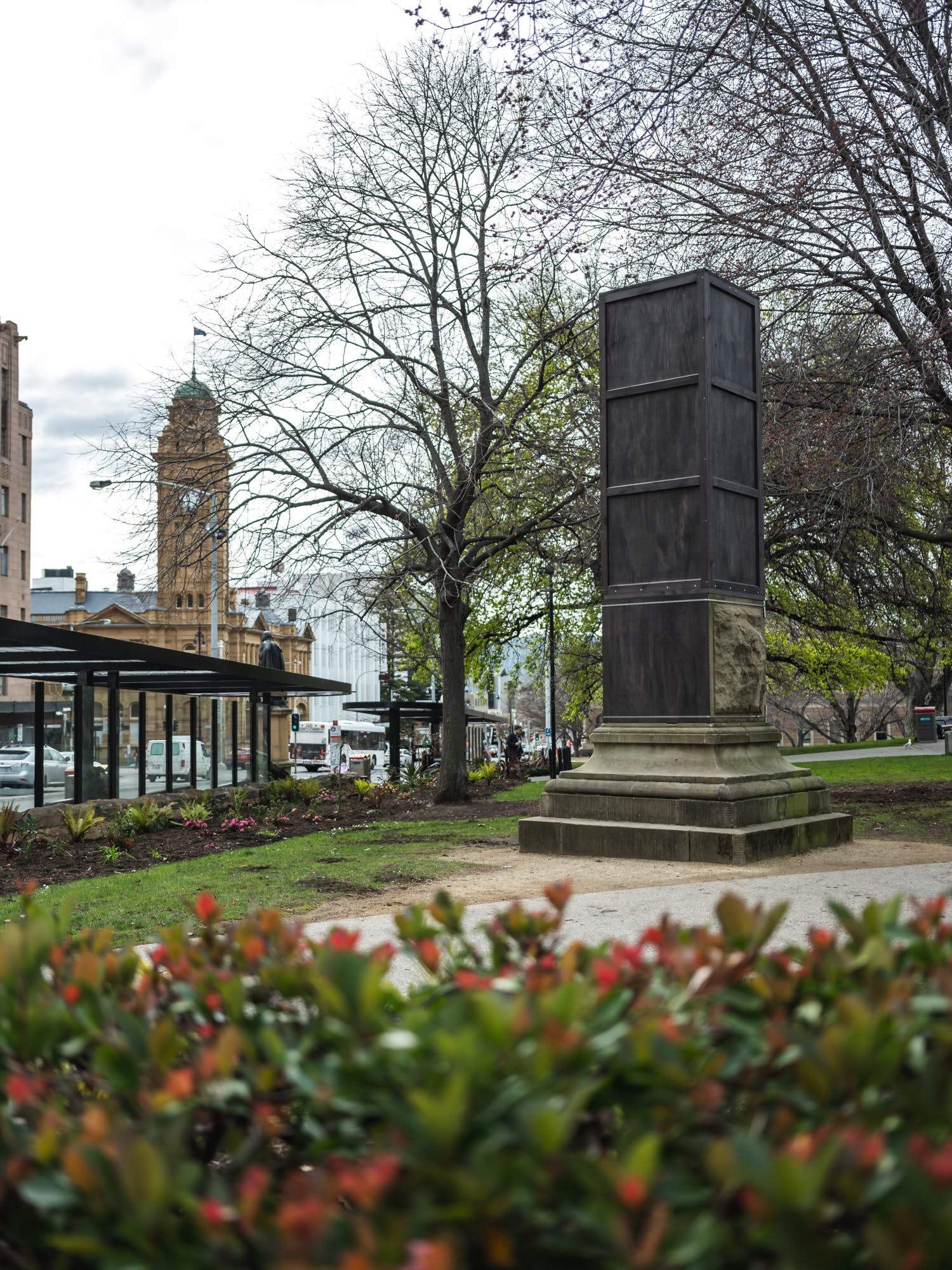 Public art, toppled monuments and the statue in the crate - ABC listen