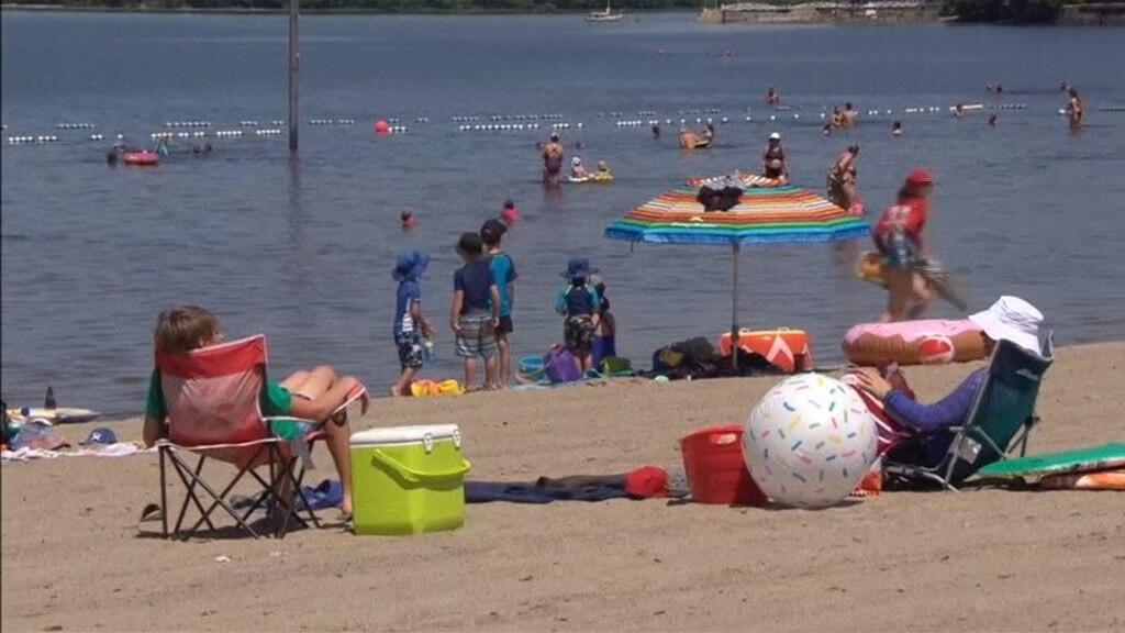 Canada heat wave: Record-breaking weather kills 33 people in Quebec ...