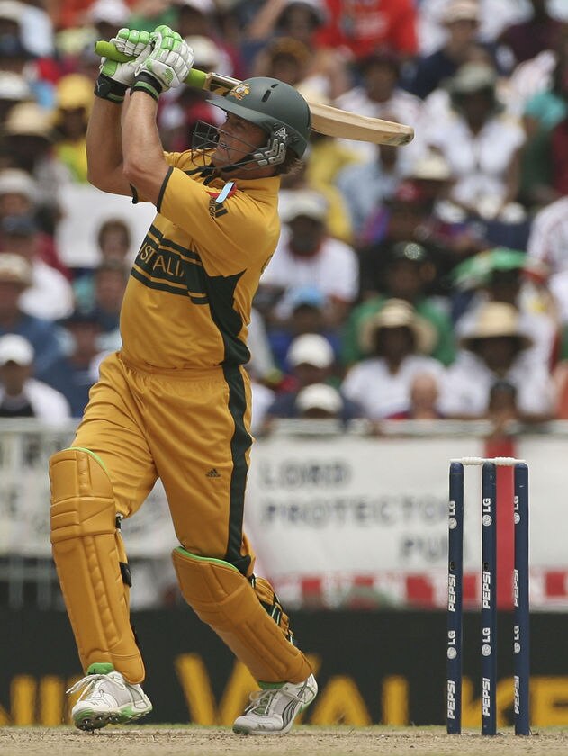 Gilchrist removed for stunning 149 - ABC News