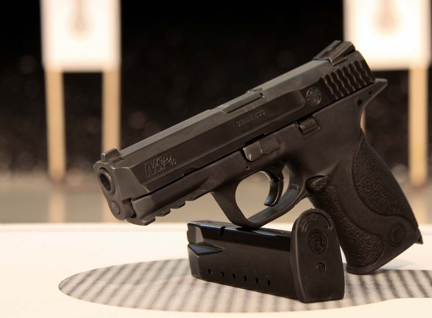 Man caught with a gun in a Byron park - ABC News