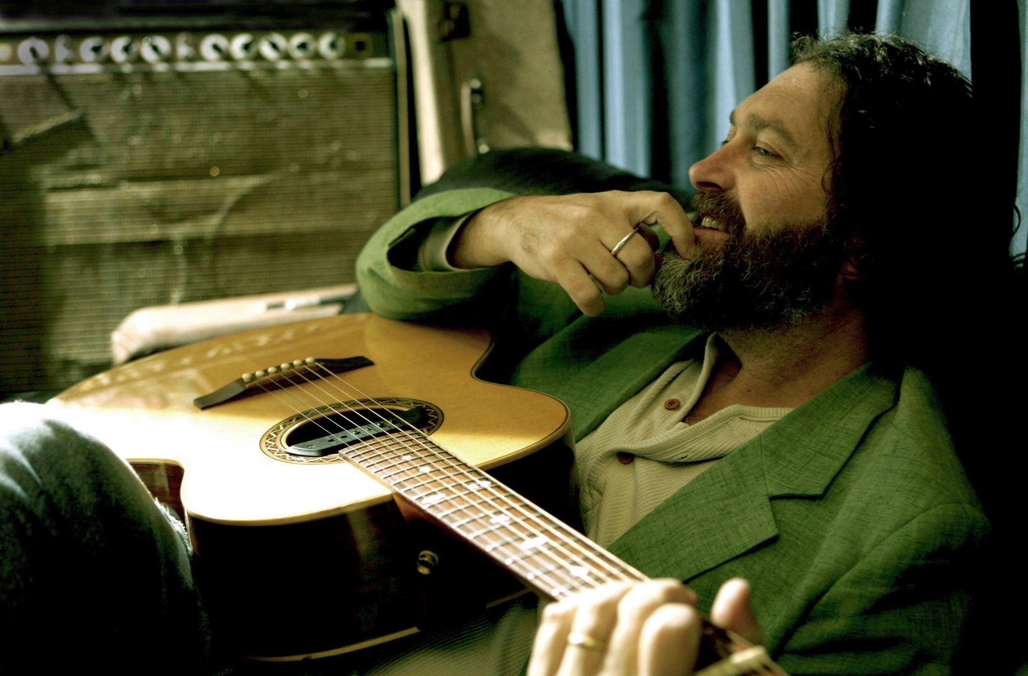 Brendan Gallagher takes on Ngaiire, Dylan & Hendrix - Double J