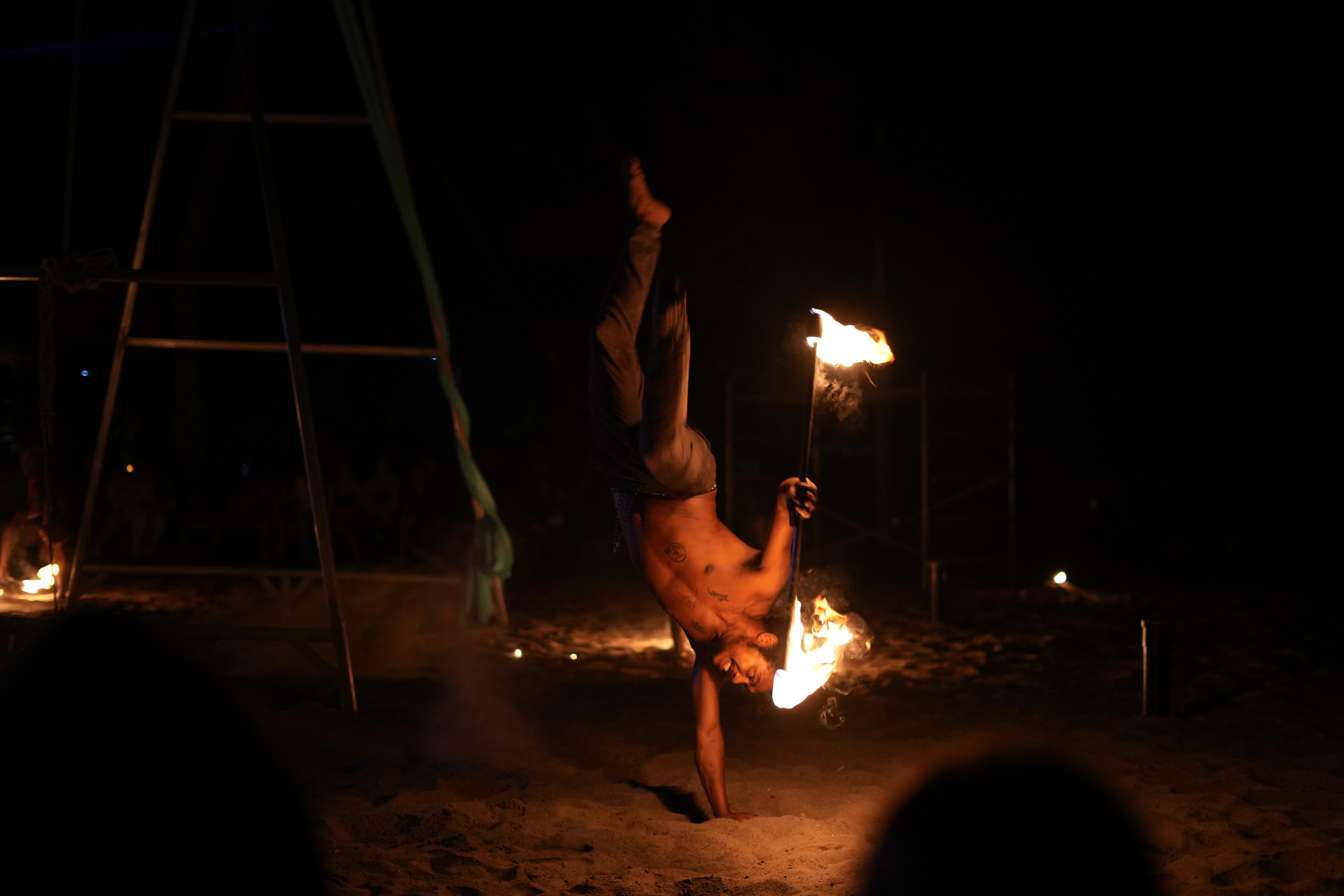 Vanuafire: Vanuatu's young fire dancers light up Port Vila for a living ...