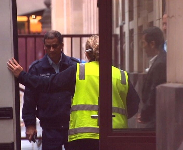 Man found guilty of 1987 stabbing murder of family friend - ABC News