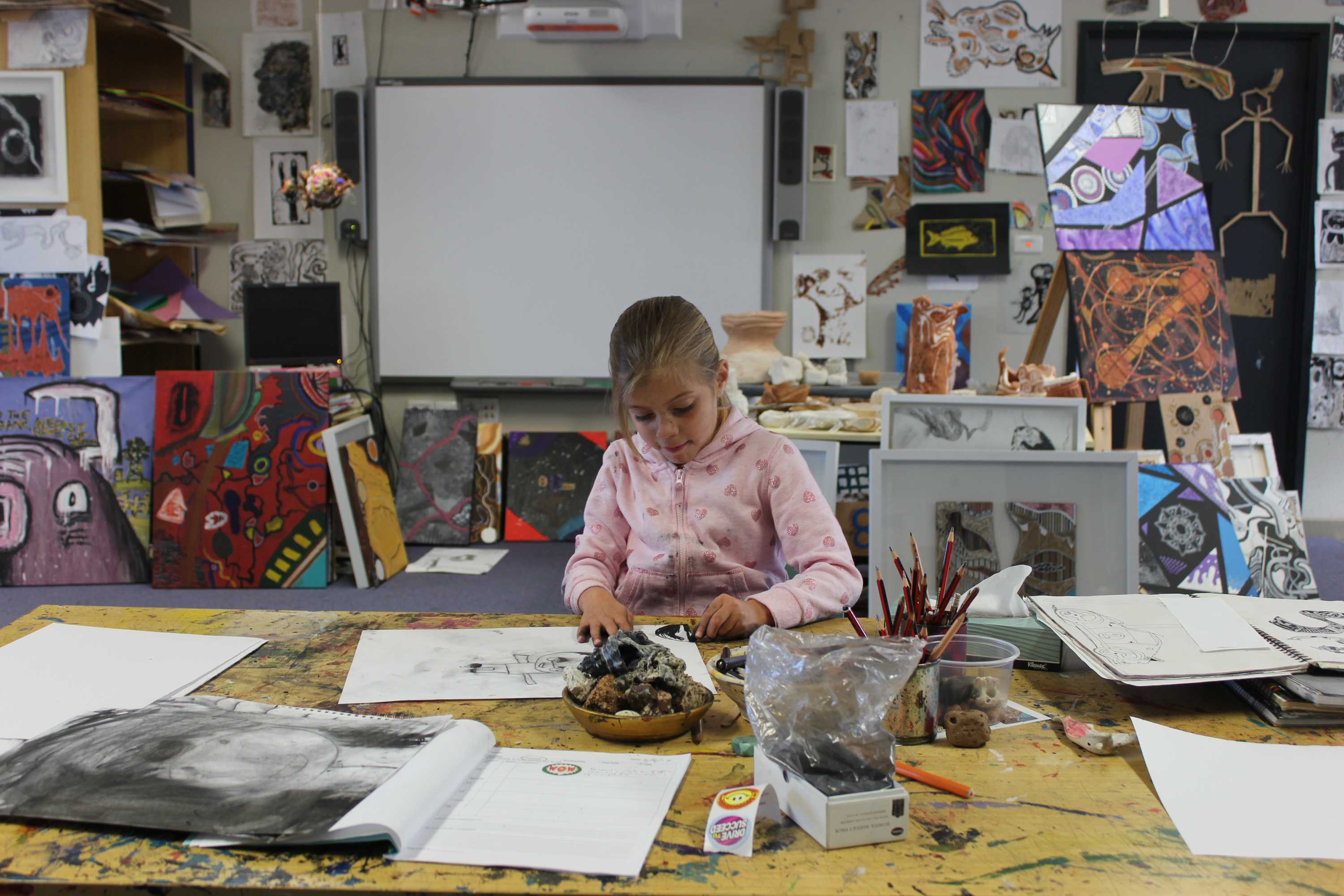 Barkindji teen's art scholarship makes the grade at outback Menindee ...