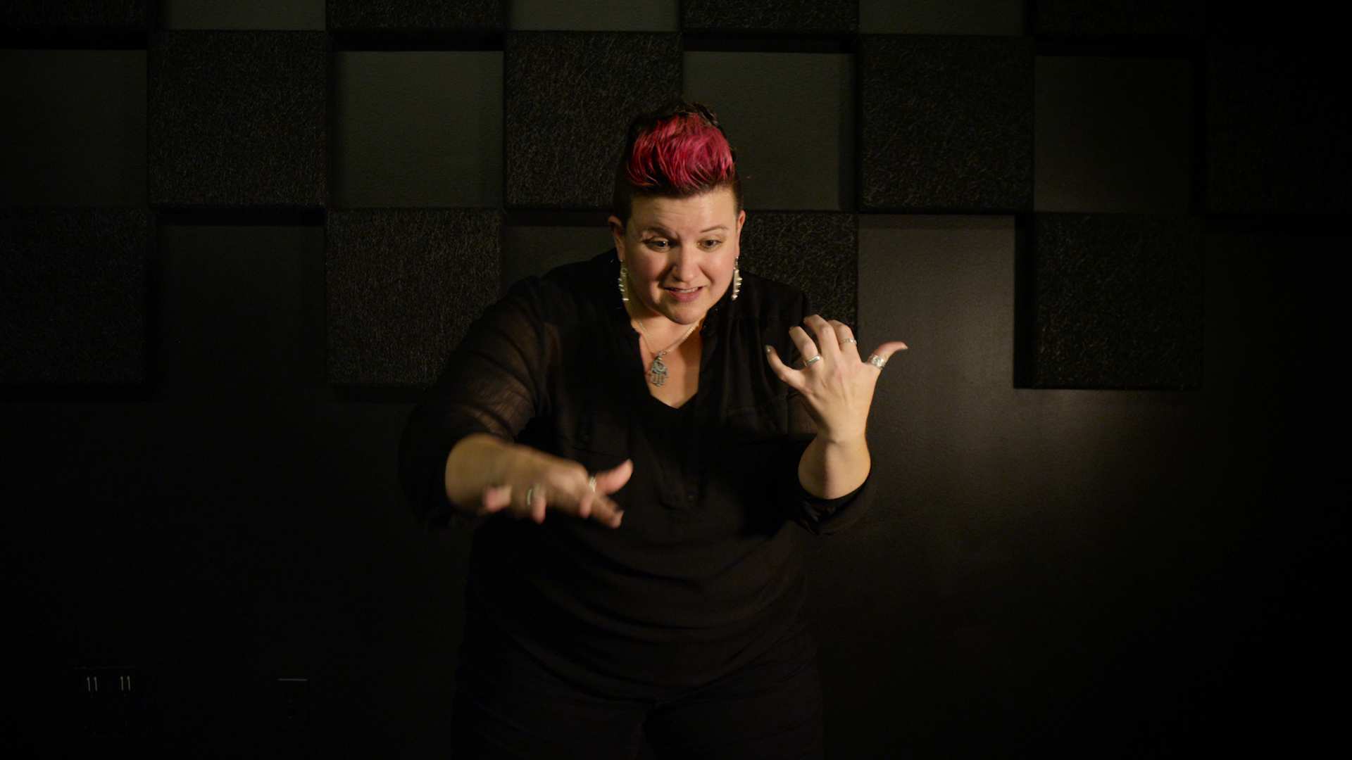 Feeling the beat: What it's like to be a deaf music fan - ABC News