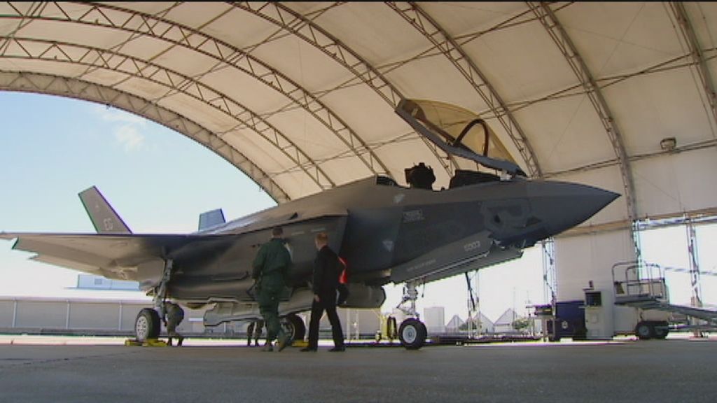 Pentagon grounds F-35 fighter jet fleet - ABC News