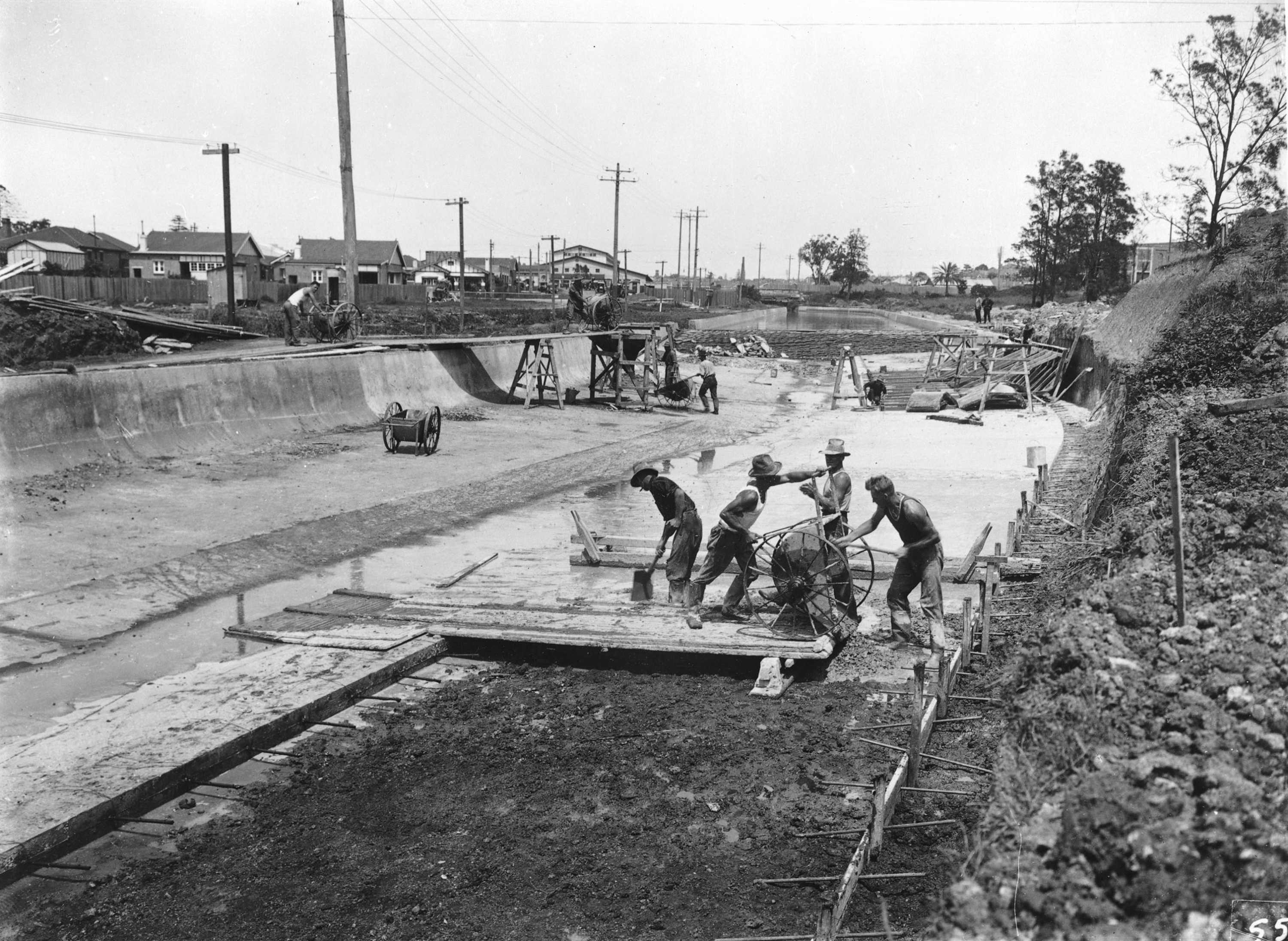 What happened to Sydney's grand plans for a canal from Botany Bay to ...