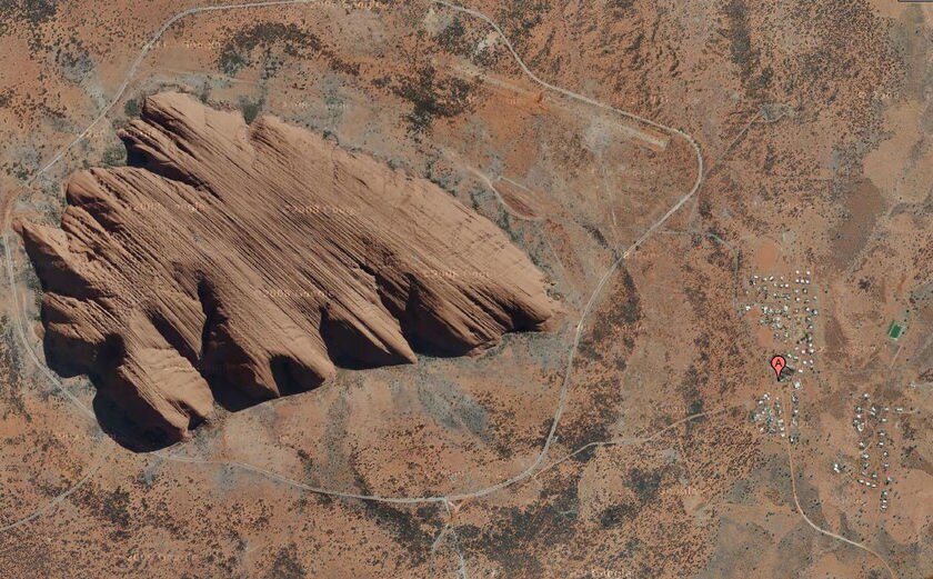 Missing tourists found in outback - ABC News