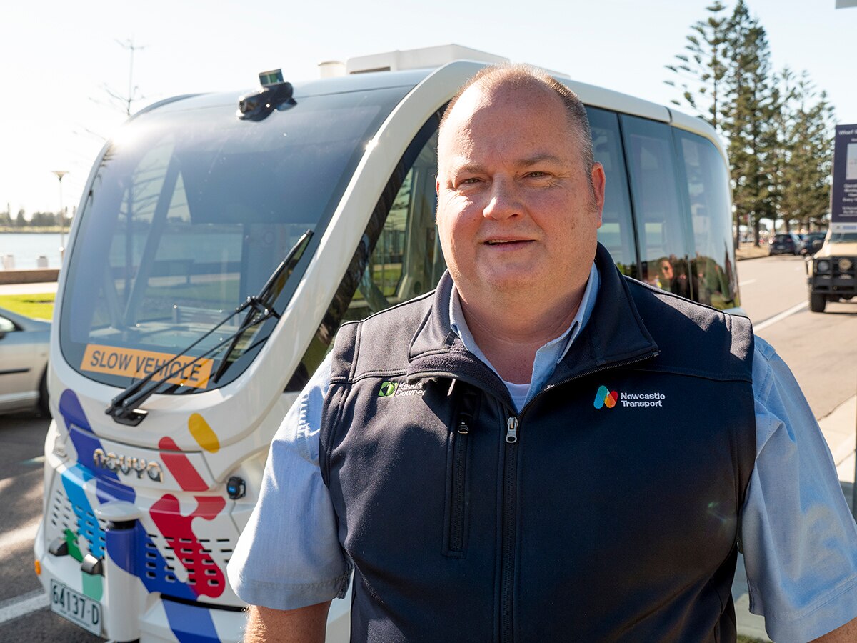 Newcastle's driverless bus welcomes passengers aboard - ABC News