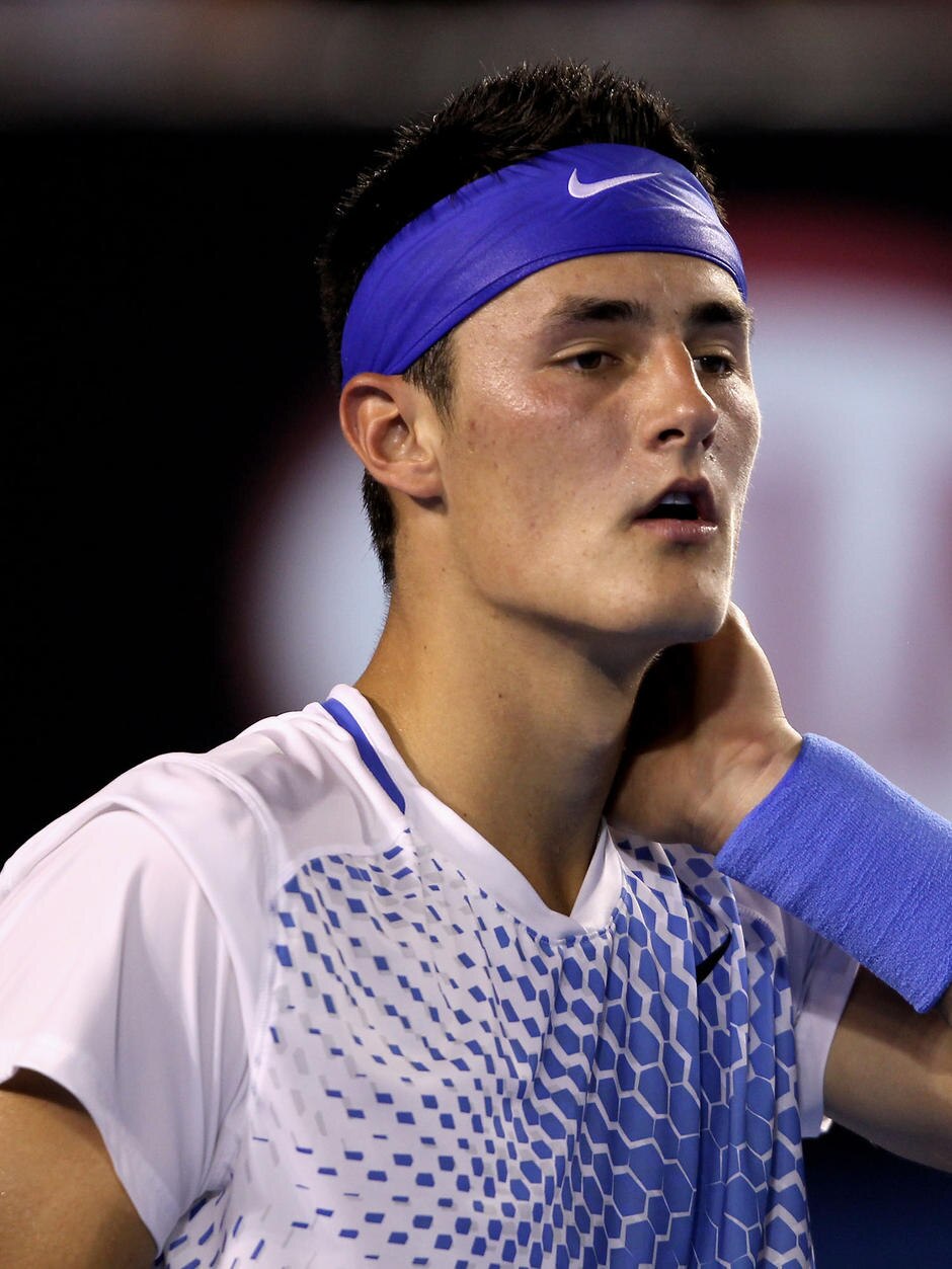 Tomic drops out of top 200 - ABC News