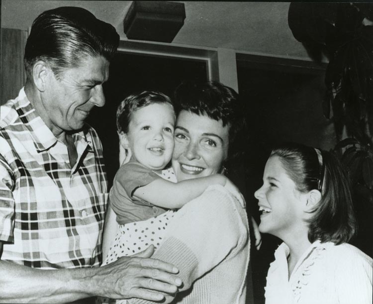 Ronald Reagan's daughter says father's 'monkey' comments about African ...