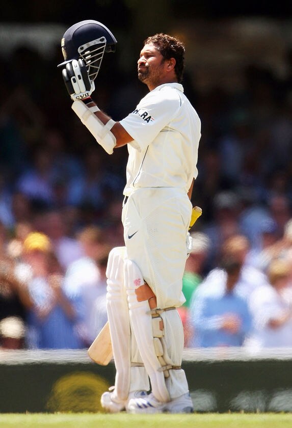 Brilliant Tendulkar puts India in front - ABC News