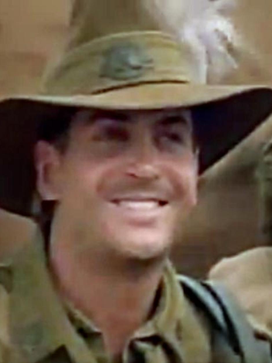 Actor Jon Blake dies at 52 - ABC News