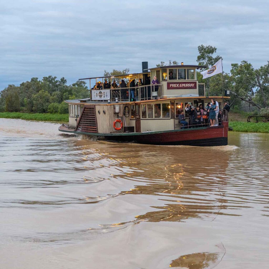 Work begins to raise Pride of the Murray paddle wheeler from Thomson ...
