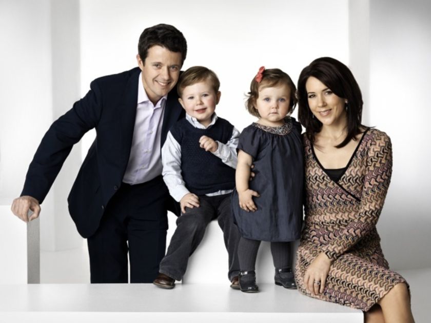 Princess Mary pregnant with twins - ABC News