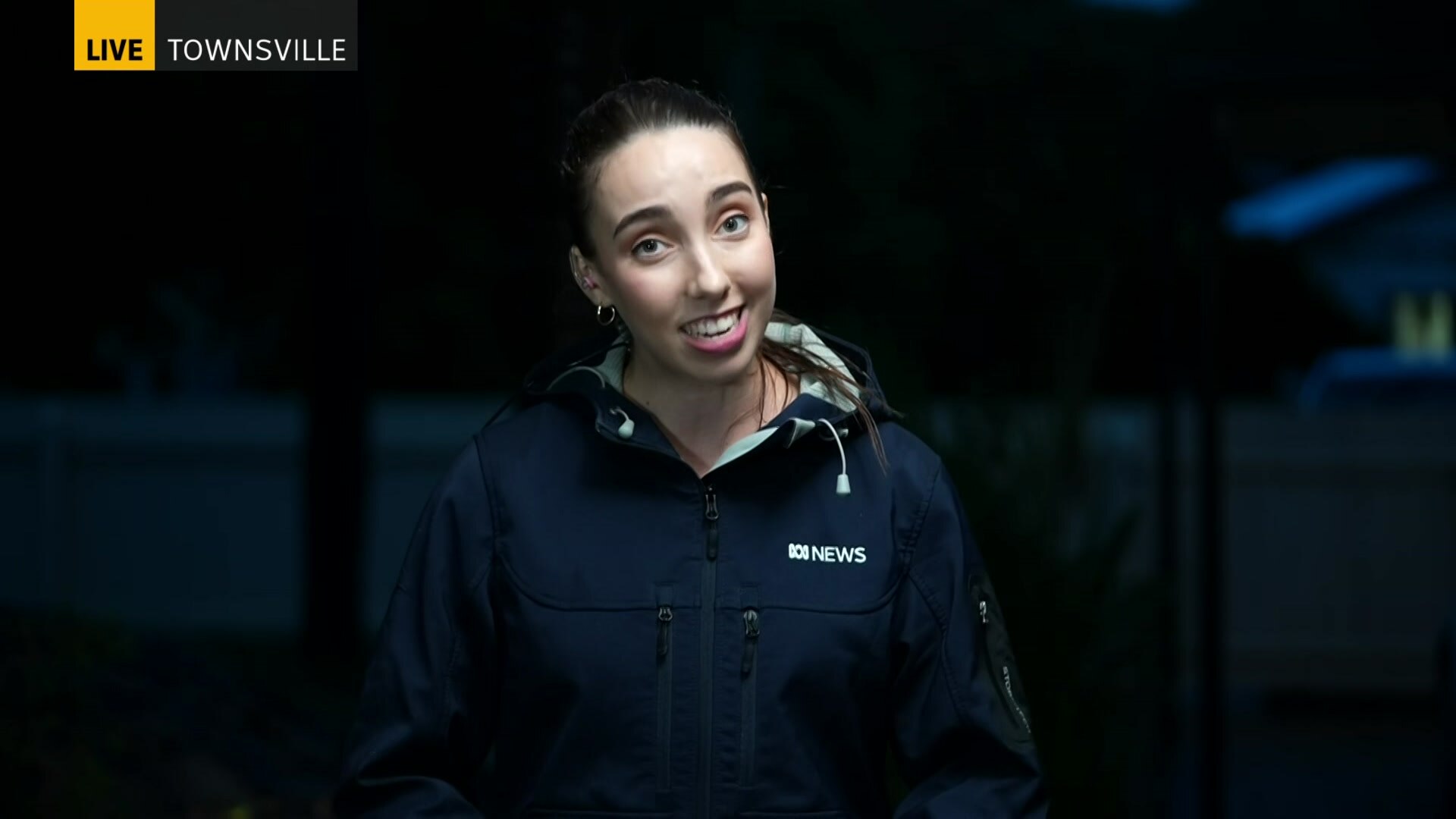 ABC reporter Lily Nothling live from Townsville - ABC News