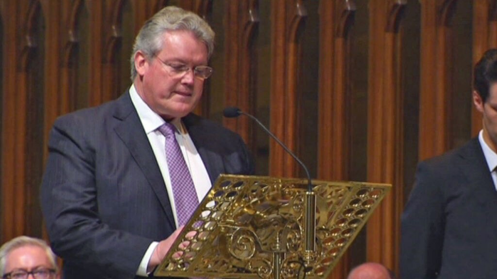 Anthony Cummings delivers eulogy at father's funeral - ABC News