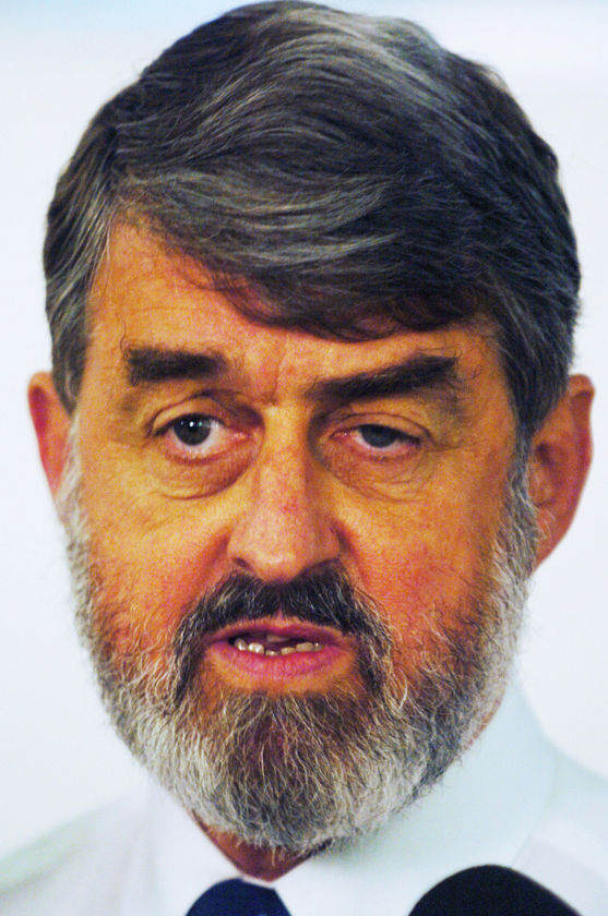 Government 'malicious' towards DPP: Cowdery - ABC News