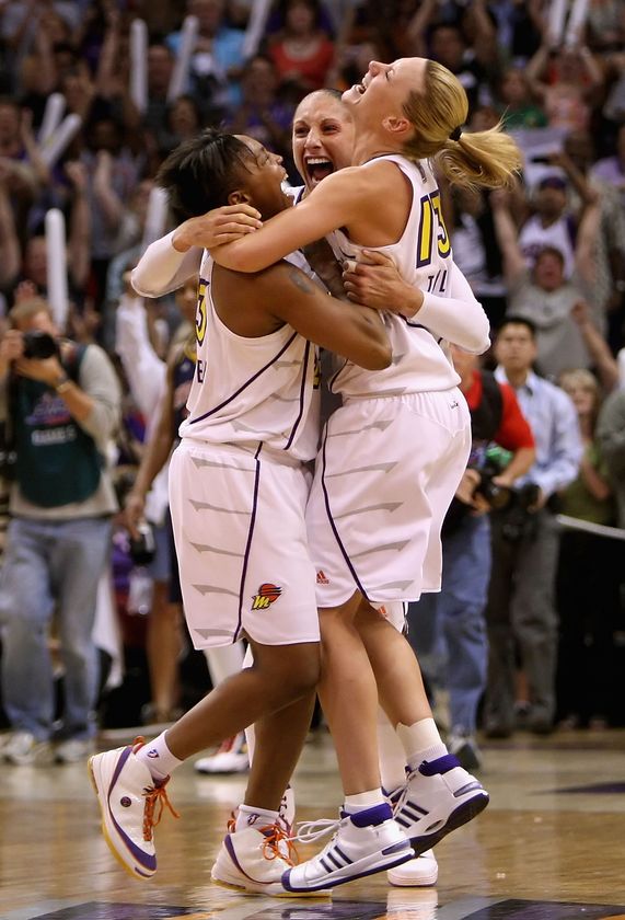 Taylor seals second WNBA title - ABC News
