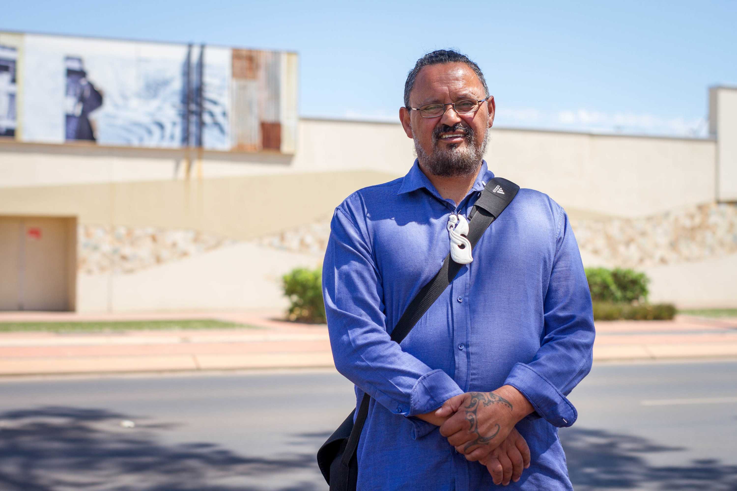 Domestic violence counsellors call for more services for men - ABC News