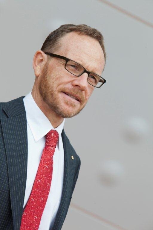 Andrew Sayers: Former director of National Portrait Gallery, National ...