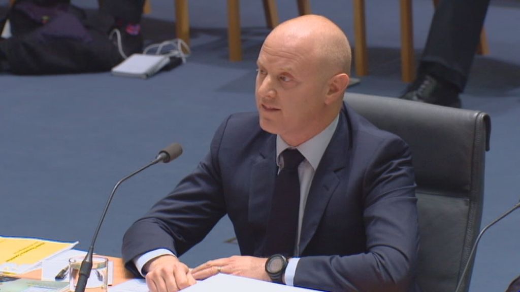 Commonwealth Bank CEO says sorry for the pain - ABC News