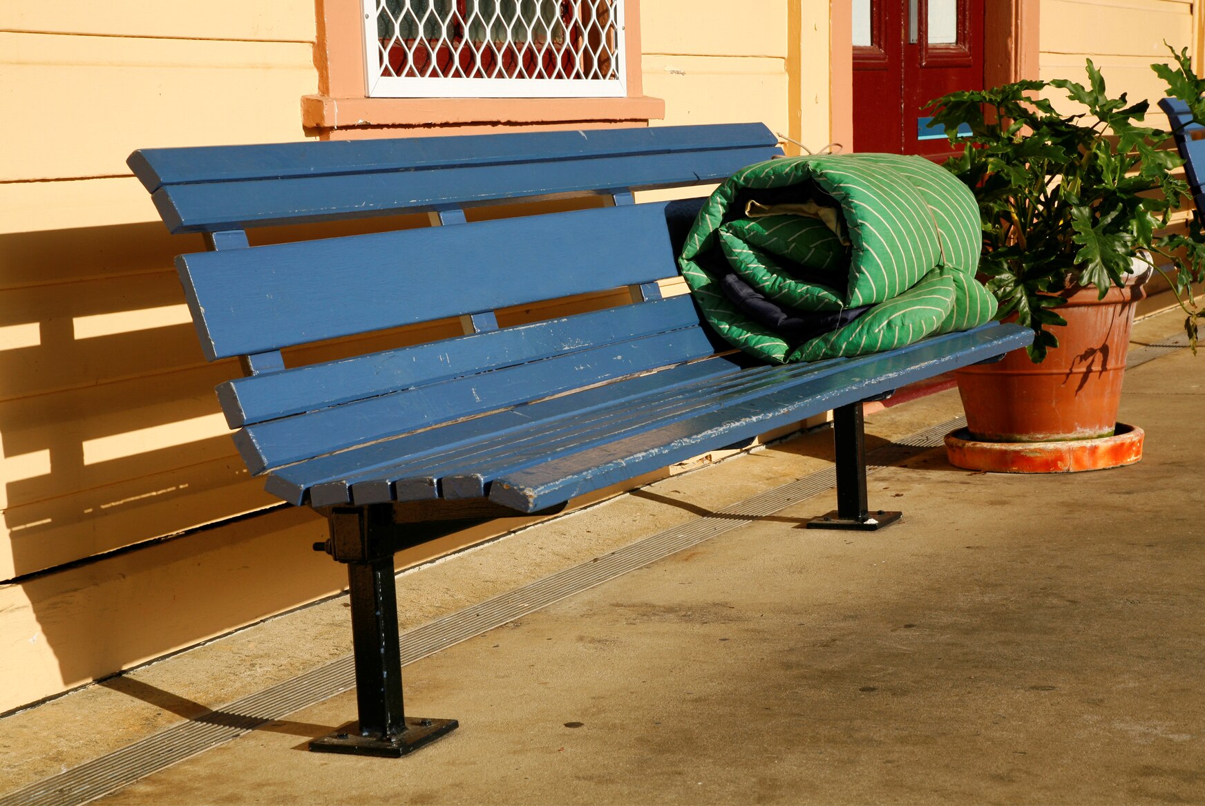 Hidden homelessness, revealed by those who've lived it - ABC listen