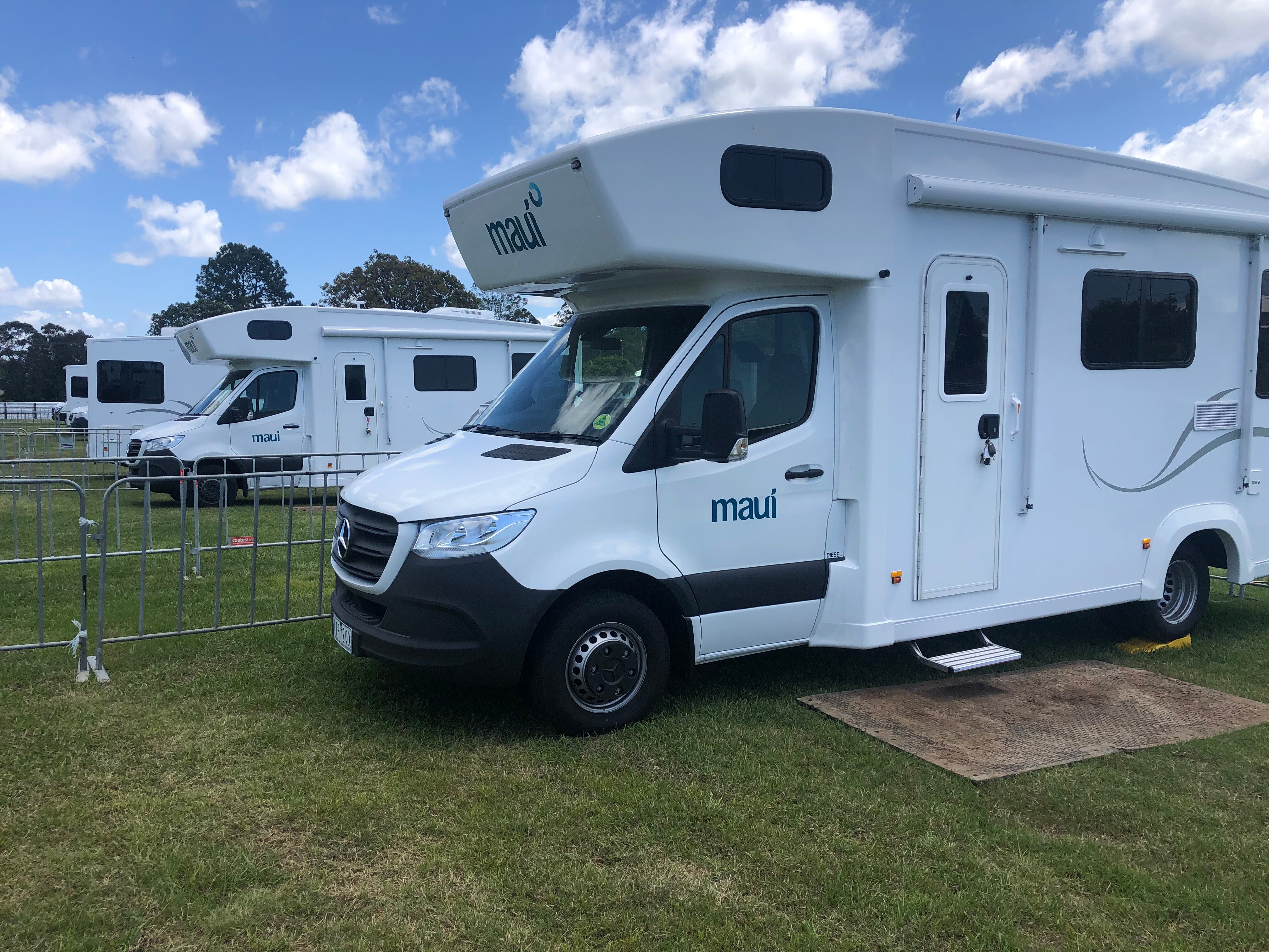 Motorhomes arrive in Kempsey to help in fight against growing COVID-19 ...