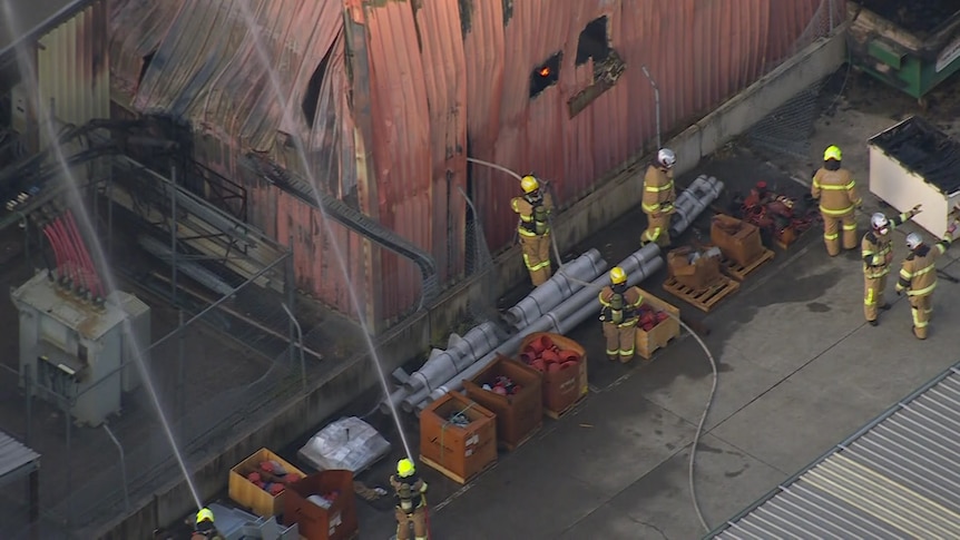 Firefighters tackle major factory fire in Keysborough, in Melbourne's ... Firefighters tackle major factory fire in Keysborough, in Melbourne's ...