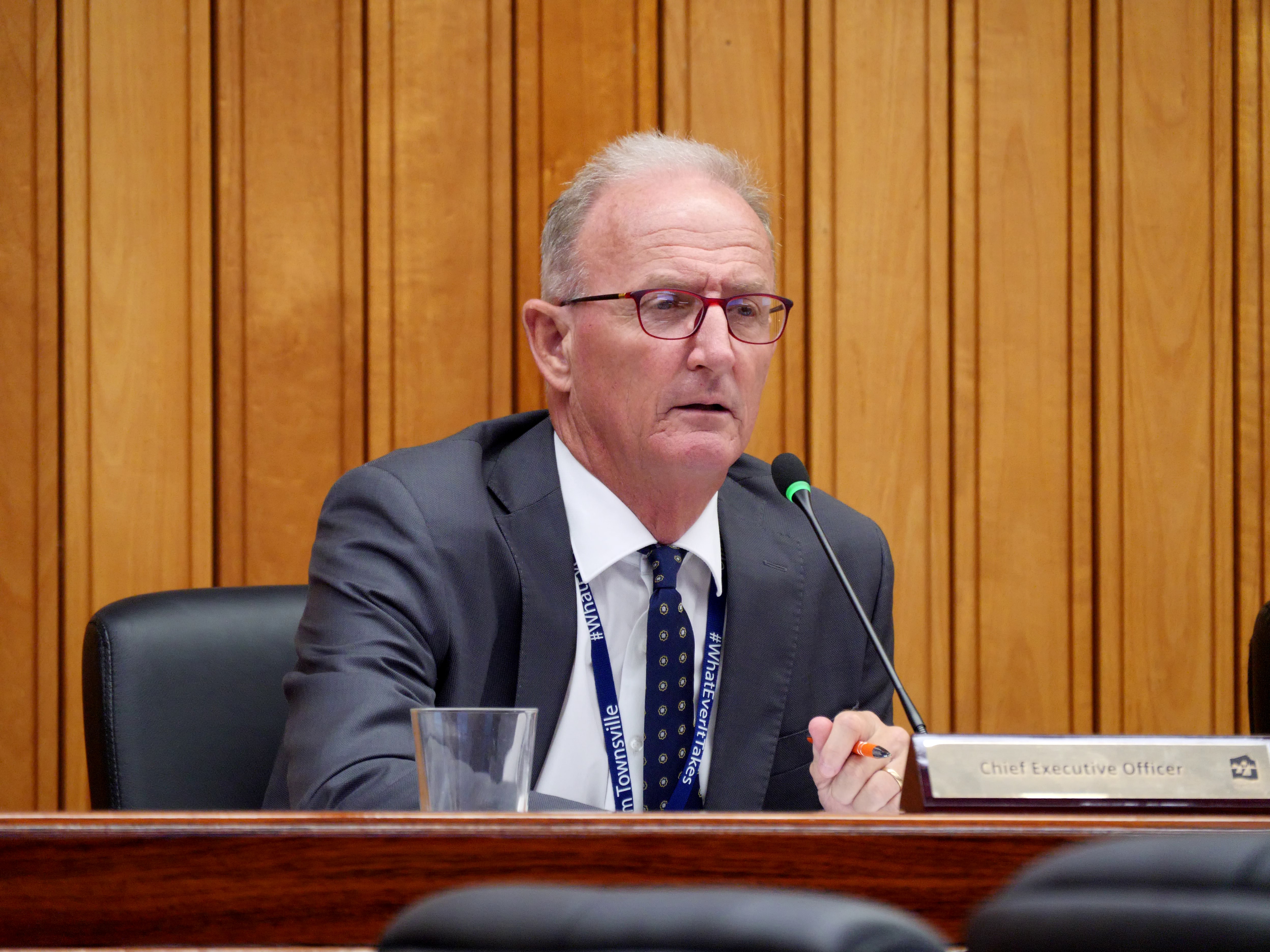 CEO asks suspended Townsville mayor to stop online attacks on council ...