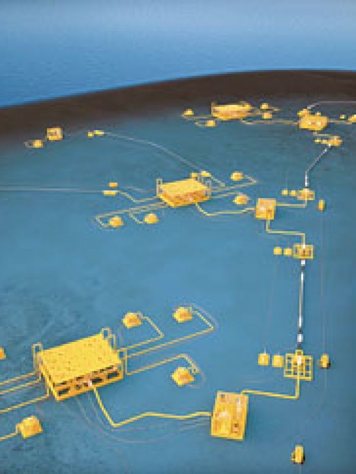 Shell sells interest in Wheatstone LNG project, reviewing Gladstone ...