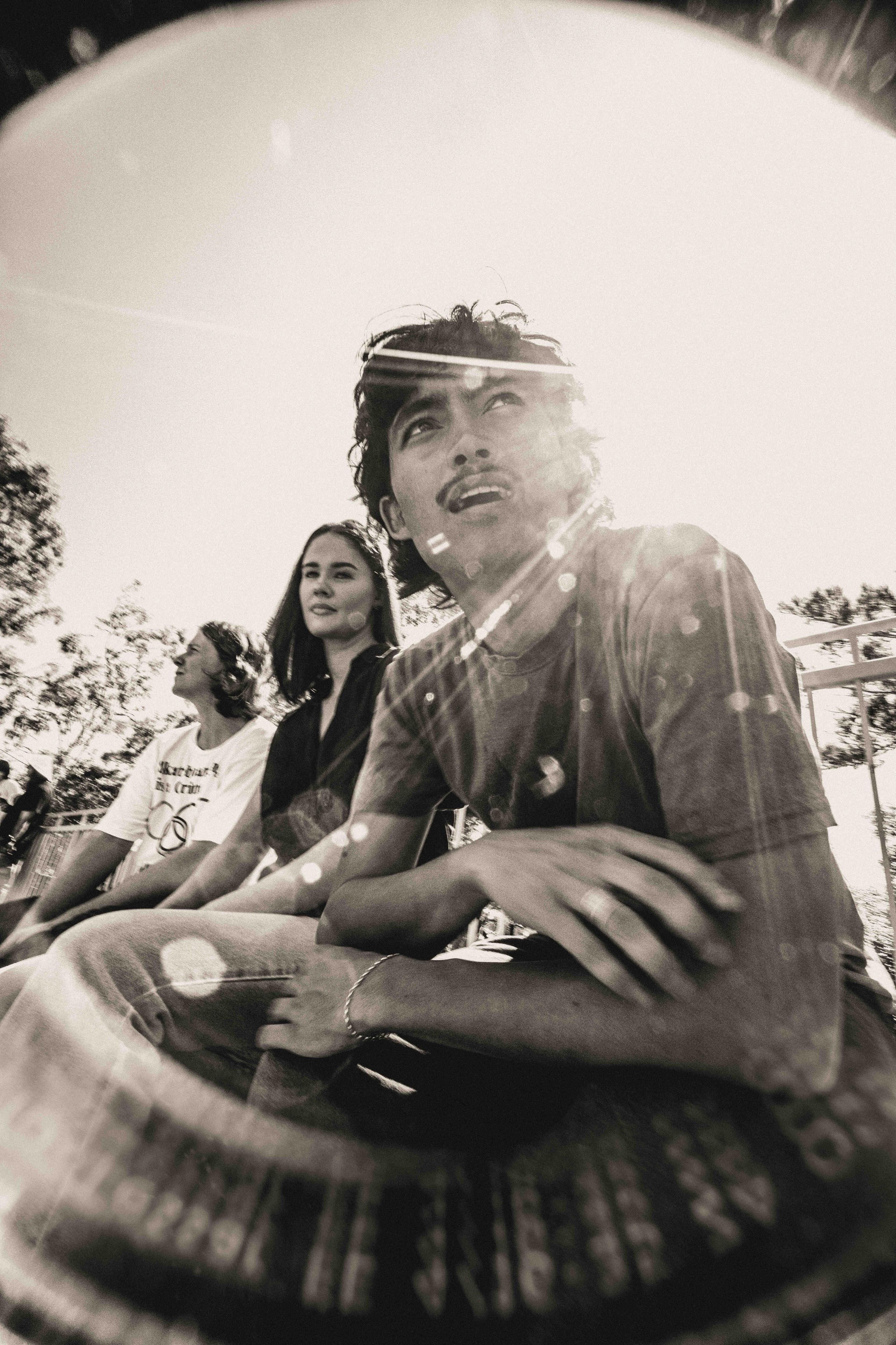 A First Play from Bean Magazine, a taste of Self Tapes upcoming EP and ...
