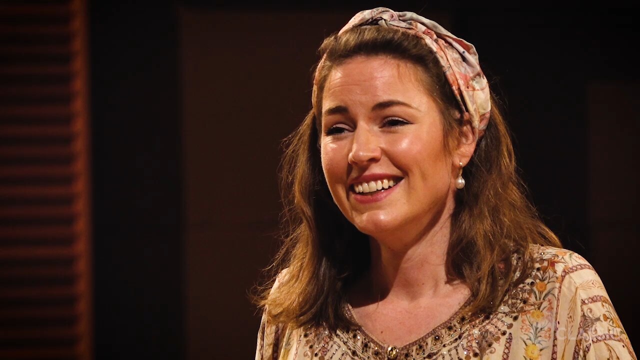 Eleanor Lyons performs "Si, mi chiamano Mimi" from Puccini's La Boheme ...