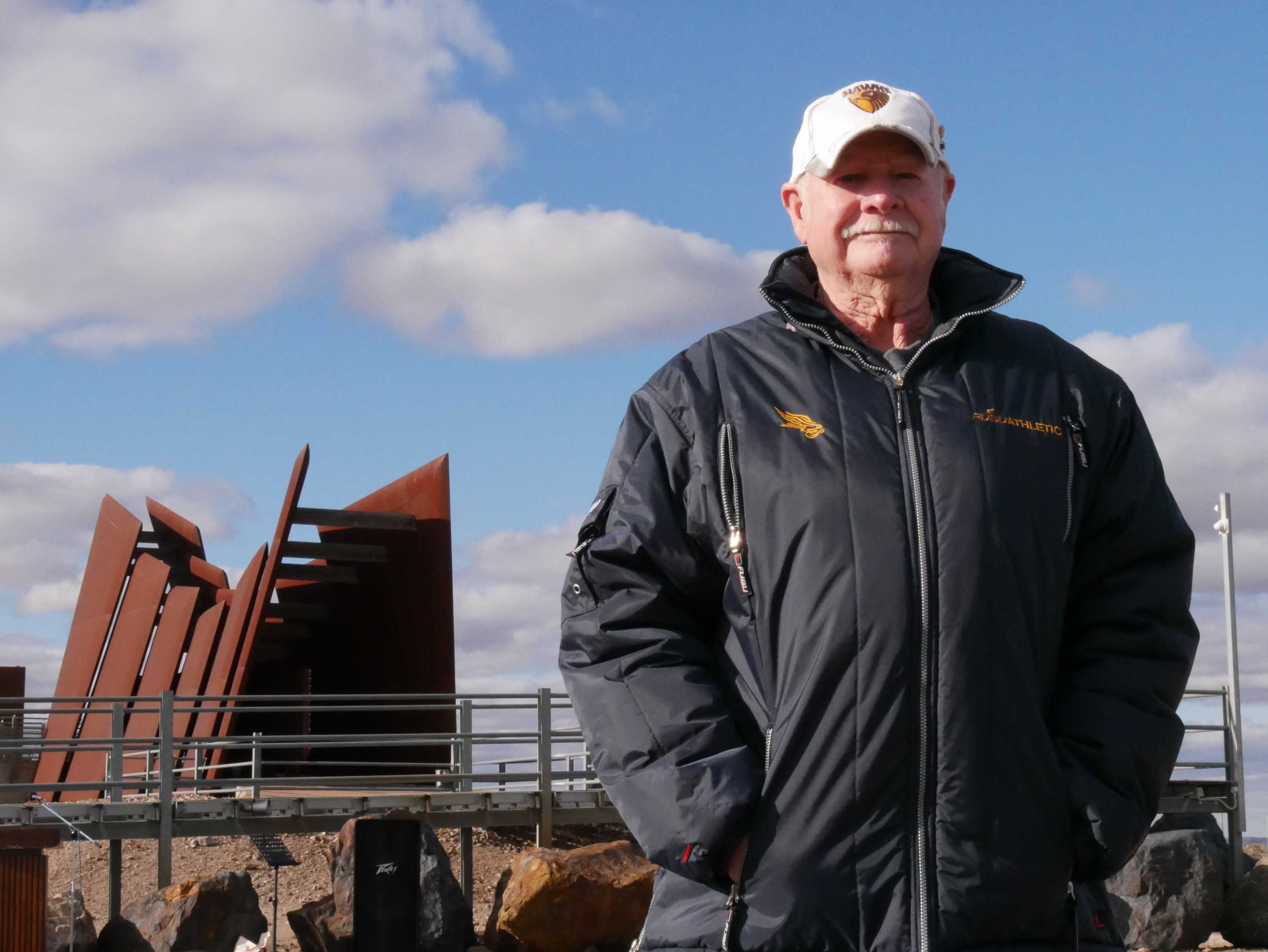 Fallen miners remembered by community and friends in Broken Hill - ABC News