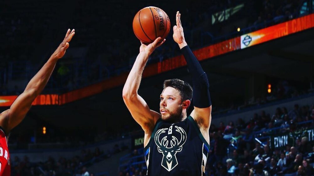 Aussie NBA champ Matthew 'Delly' Dellavedova on having Obama courtside ...