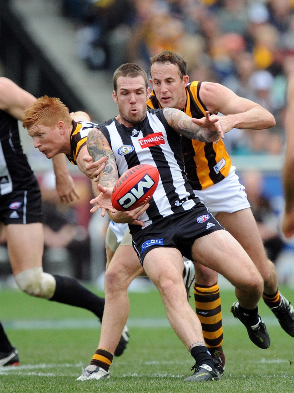 Pies teach Hawks a harsh lesson - ABC News
