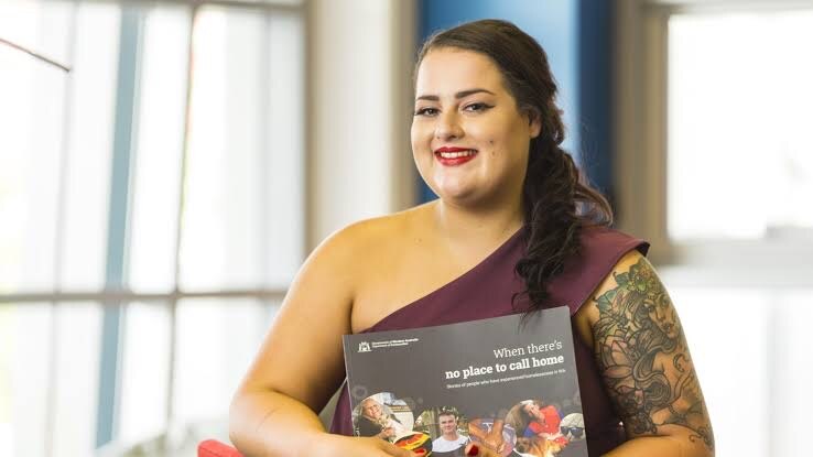 When Holly-Rose was 20, her mum left for a holiday to America and never ...