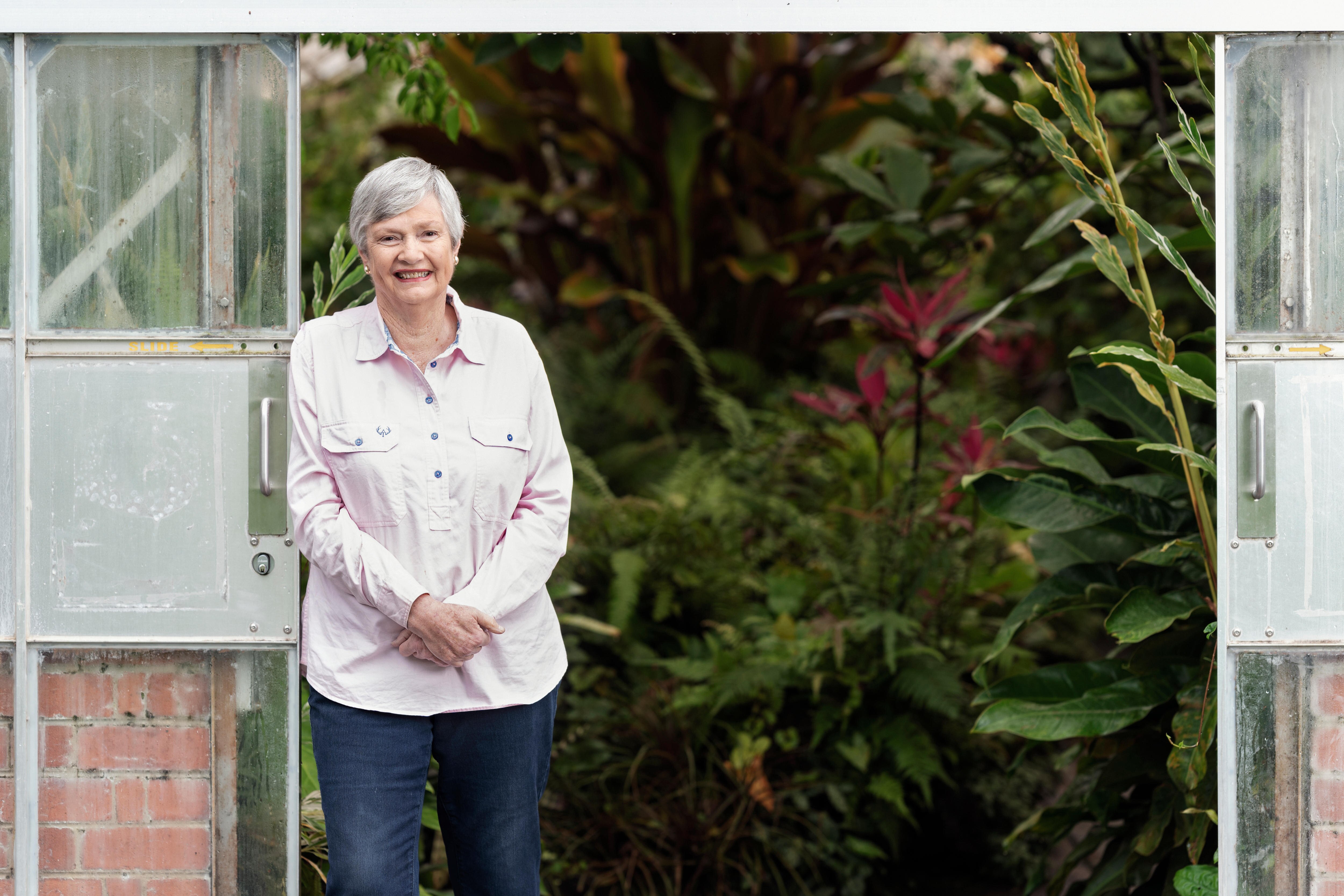 Jane Edmanson hangs up her Gardening Australia hat, reflects on labour ...