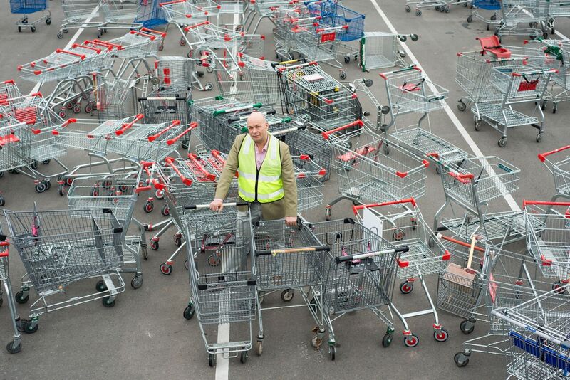 Shopping trolley dumping is 'costing everyone' and needs a government ...
