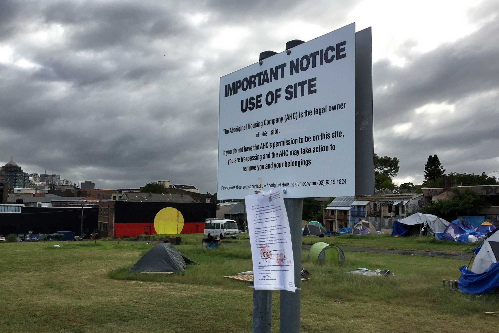 Stalemate on The Block in Redfern as protesters defy trespass notice ...