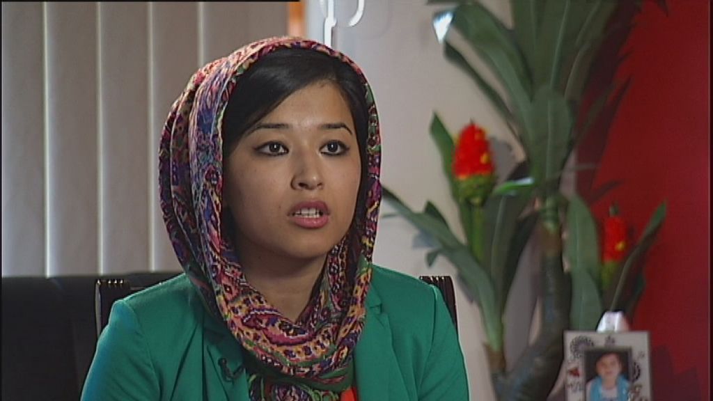 Former child refugees in Australia speak out - ABC News