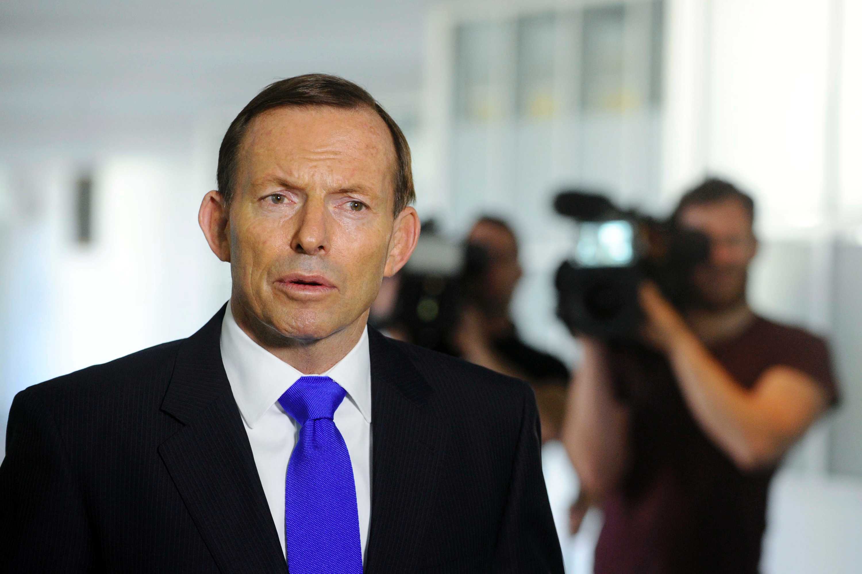 Tony Abbott: Leadership drama heightened as Dennis Jensen, Warren ...