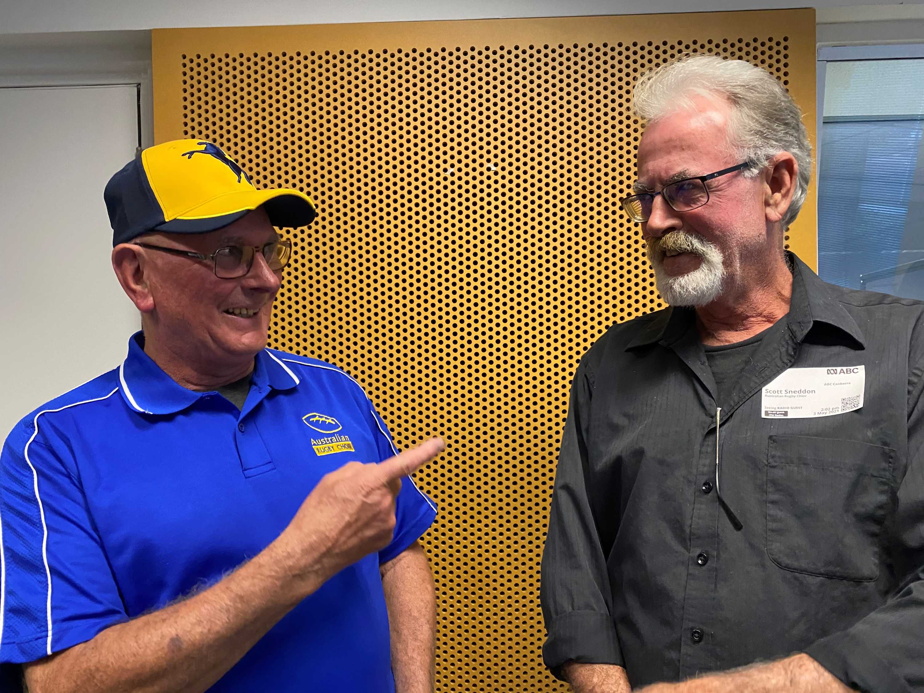 Australian Rugby Choir keeps the beat for the Brumbies - ABC listen