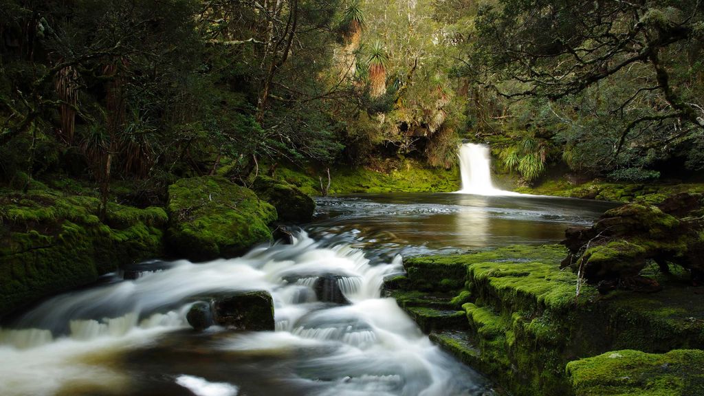 Helicopter canyoning among new proposals for Tasmania wilderness areas ...